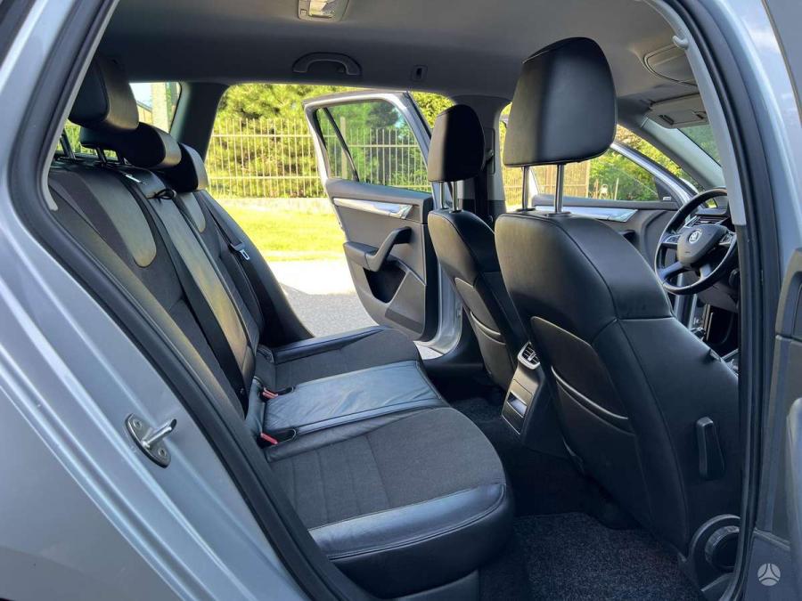 Pelēks Skoda Octavia 2014 Viļņa, ar dzinēja tilpumu 1.60 L un nobraukumu 300 tūkst. km par 4250 €, foto 22 vietnē AUTOMOTO.COM.LV