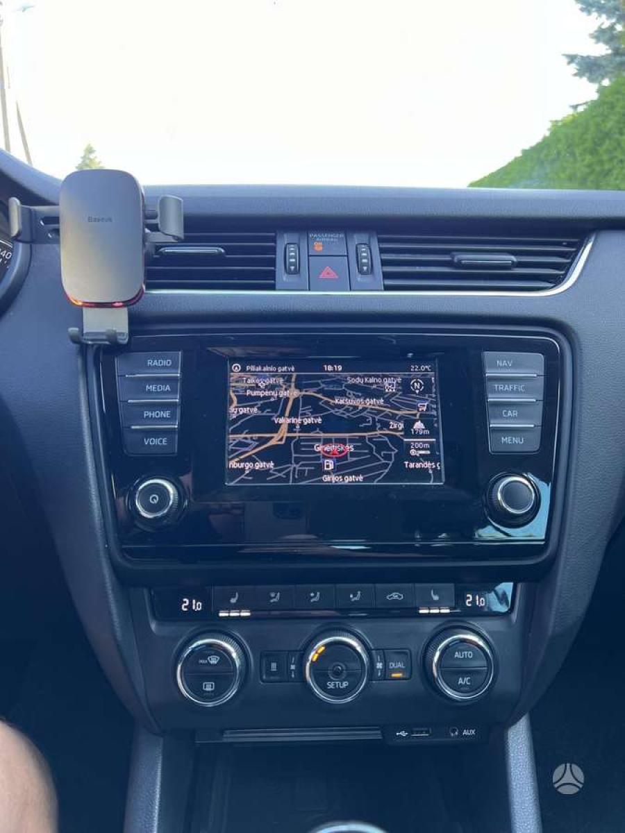 Pelēks Skoda Octavia 2014 Viļņa, ar dzinēja tilpumu 1.60 L un nobraukumu 300 tūkst. km par 4250 €, foto 35 vietnē AUTOMOTO.COM.LV