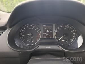 Grey Skoda Octavia 2014 in Liepaja, with an engine capacity of 2.00 L and mileage of 199 thousand km for 6600 €, photo 7 on AUTOMOTO.COM.LV