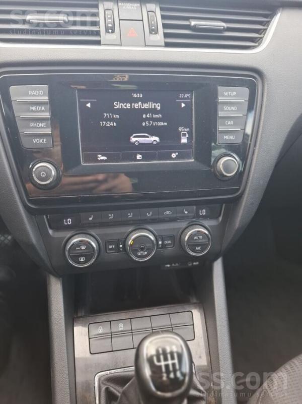 Pelēks Skoda Octavia 2014 Liepāja, ar dzinēja tilpumu 2.00 L un nobraukumu 199 tūkst. km par 6600 €, foto 7 vietnē AUTOMOTO.COM.LV