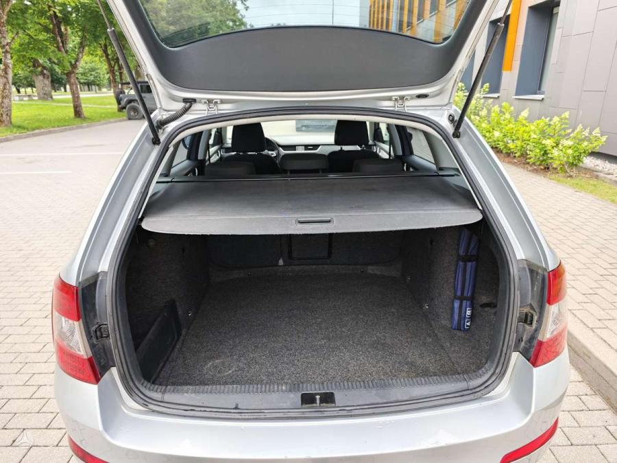 Pelēks Skoda Octavia 2014 Tauragė, ar dzinēja tilpumu 1.60 L un nobraukumu 290 tūkst. km par 4700 €, foto 13 vietnē AUTOMOTO.COM.LV