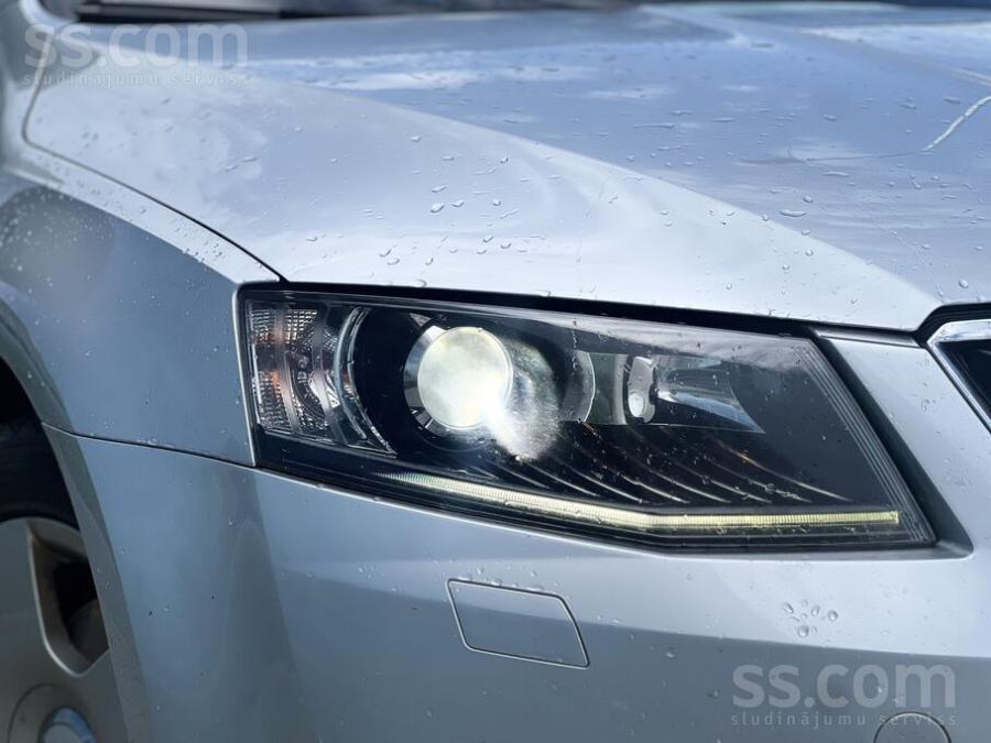 Grey Skoda Octavia 2014 in Rezekne, with an engine capacity of 2.00 L and mileage of 324 thousand km for 5790 €, photo 8 on AUTOMOTO.COM.LV