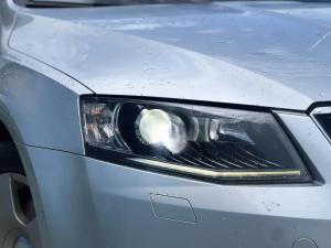 Grey Skoda Octavia 2014 in Rezekne, with an engine capacity of 2.00 L and mileage of 324 thousand km for 5790 €, photo 8 on AUTOMOTO.COM.LV