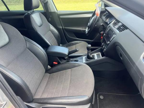 Pelēks Skoda Octavia 2014 Rēzekne, ar dzinēja tilpumu 2.00 L un nobraukumu 324 tūkst. km par 5790 €, foto 10 vietnē AUTOMOTO.COM.LV