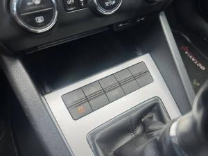 Grey Skoda Octavia 2014 in Rezekne, with an engine capacity of 2.00 L and mileage of 324 thousand km for 5790 €, photo 22 on AUTOMOTO.COM.LV