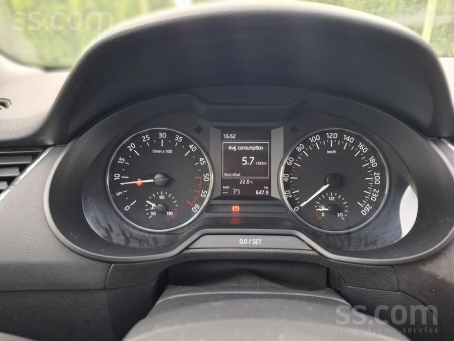 Grey Skoda Octavia 2014 in Liepaja, with an engine capacity of 2.00 L and mileage of 199 thousand km for 5800 €, photo 18 on AUTOMOTO.COM.LV