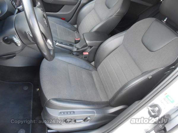 Grey Skoda Octavia 2014 in Viljandi, with an engine capacity of 2.00 L and mileage of 177 thousand km for 7490 €, photo 9 on AUTOMOTO.COM.LV
