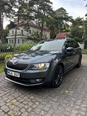 Grey Skoda Octavia 2014 in Klaipeda, with an engine capacity of 1.40 L and mileage of 334 thousand km for 7000 €, photo 5 on AUTOMOTO.COM.LV