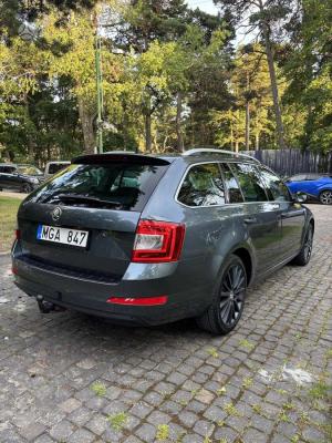 Grey Skoda Octavia 2014 in Klaipeda, with an engine capacity of 1.40 L and mileage of 334 thousand km for 7000 €, photo 6 on AUTOMOTO.COM.LV