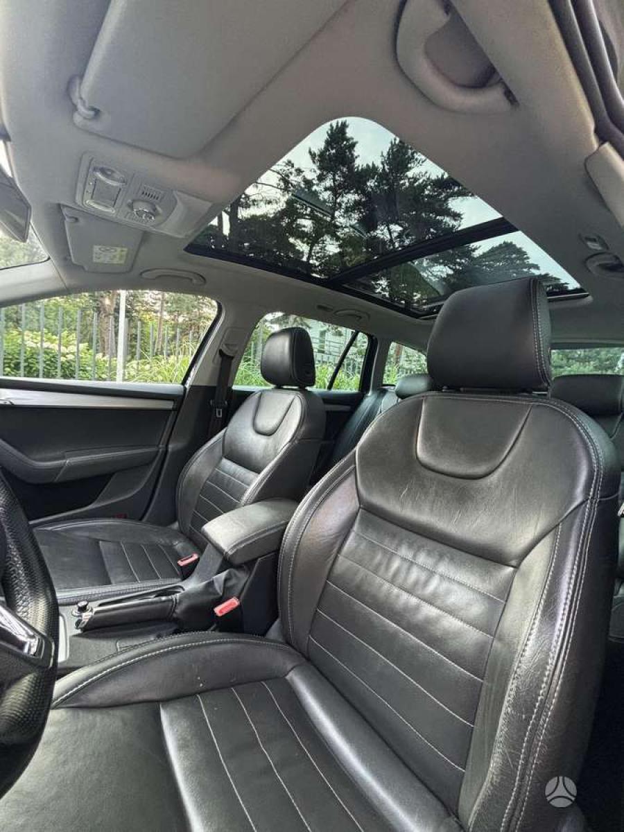 Grey Skoda Octavia 2014 in Klaipeda, with an engine capacity of 1.40 L and mileage of 334 thousand km for 7000 €, photo 10 on AUTOMOTO.COM.LV