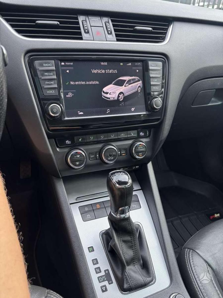 Grey Skoda Octavia 2014 in Klaipeda, with an engine capacity of 1.40 L and mileage of 334 thousand km for 7000 €, photo 12 on AUTOMOTO.COM.LV