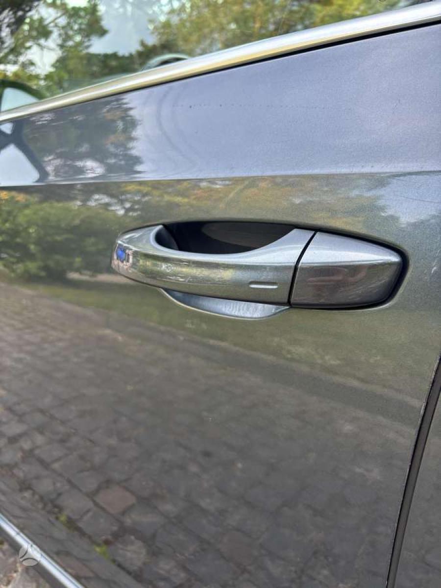 Grey Skoda Octavia 2014 in Klaipeda, with an engine capacity of 1.40 L and mileage of 334 thousand km for 7000 €, photo 15 on AUTOMOTO.COM.LV