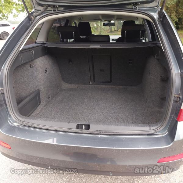Grey Skoda Octavia 2014 in Tallinn, with an engine capacity of 1.60 L and mileage of 289 thousand km for 7500 €, photo 6 on AUTOMOTO.COM.LV