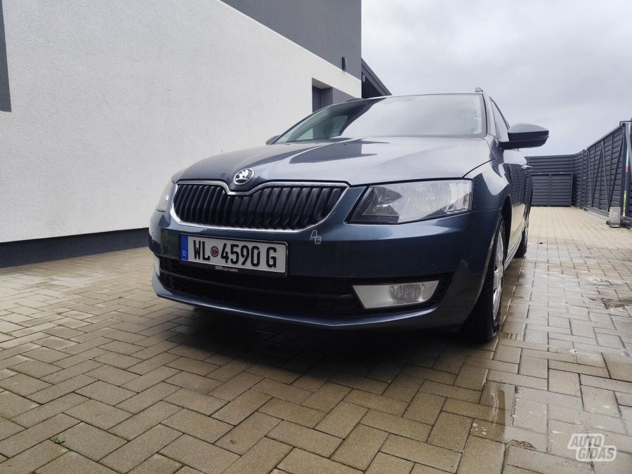 Grey Skoda Octavia 2014 in Klaipeda, with an engine capacity of 1.60 L and mileage of 332 thousand km for 4950 €, photo 5 on AUTOMOTO.COM.LV