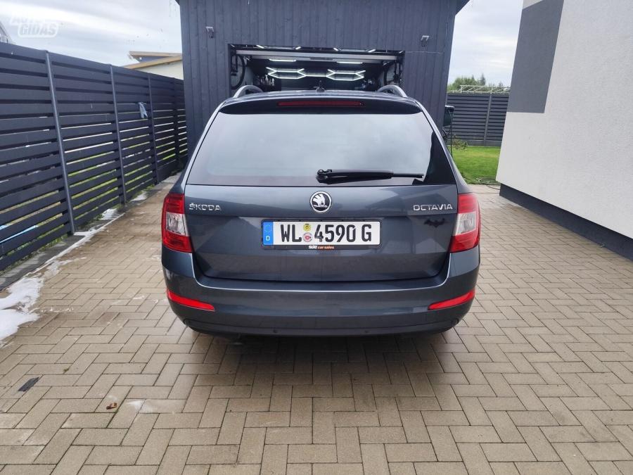 Grey Skoda Octavia 2014 in Klaipeda, with an engine capacity of 1.60 L and mileage of 332 thousand km for 4950 €, photo 11 on AUTOMOTO.COM.LV