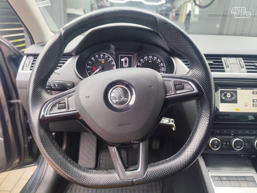 Grey Skoda Octavia 2014 in Klaipeda, with an engine capacity of 1.60 L and mileage of 332 thousand km for 4950 €, photo 22 on AUTOMOTO.COM.LV