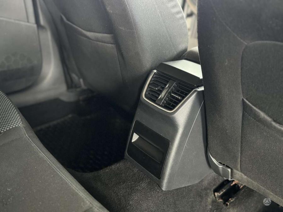 Pelēks Skoda Octavia 2014 Viļņa, ar dzinēja tilpumu 1.60 L un nobraukumu 240 tūkst. km par 3999 €, foto 11 vietnē AUTOMOTO.COM.LV