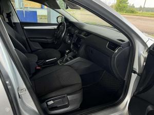 Pelēks Skoda Octavia 2014 Viļņa, ar dzinēja tilpumu 1.60 L un nobraukumu 240 tūkst. km par 3999 €, foto 16 vietnē AUTOMOTO.COM.LV
