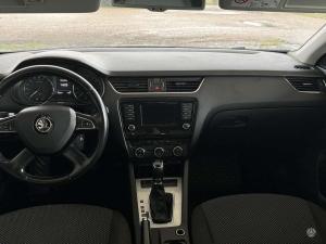 Pelēks Skoda Octavia 2014 Viļņa, ar dzinēja tilpumu 1.60 L un nobraukumu 240 tūkst. km par 3999 €, foto 25 vietnē AUTOMOTO.COM.LV
