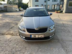 Grey Skoda Octavia 2014 in Riga, with an engine capacity of 1.60 L and mileage of 285 thousand km for 4400 €, photo 3 on AUTOMOTO.COM.LV