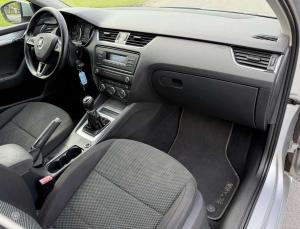 Grey Skoda Octavia 2014 in Siauliai, with an engine capacity of 1.60 L and mileage of 212 thousand km for 4900 €, photo 8 on AUTOMOTO.COM.LV
