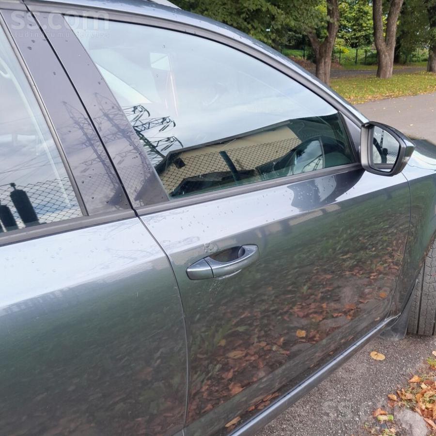 Grey Skoda Octavia 2014 in Riga, with an engine capacity of 2.00 L and mileage of 259 thousand km for 4500 €, photo 6 on AUTOMOTO.COM.LV