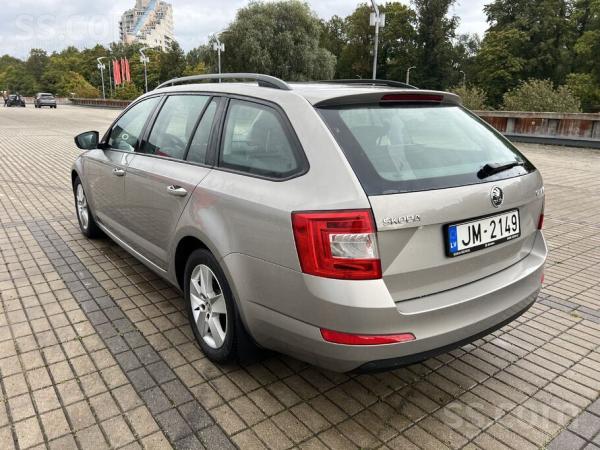 Skoda Octavia 2014 Rīga vietnē Pelēks Skoda Octavia 2014 Rīga, ar dzinēja tilpumu 1.60 L un nobraukumu 282 tūkst. km par 3900 €, foto 5 vietnē AUTOMOTO.COM.LV
