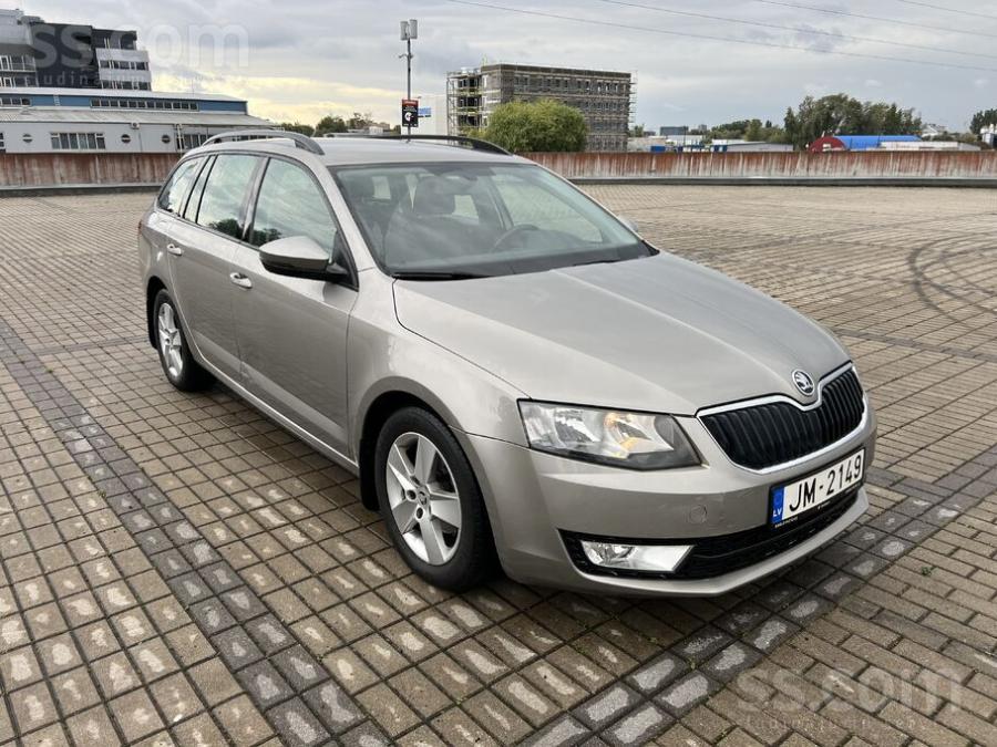 Pelēks Skoda Octavia 2014 Rīga, ar dzinēja tilpumu 1.60 L un nobraukumu 282 tūkst. km par 3900 €, foto 9 vietnē AUTOMOTO.COM.LV