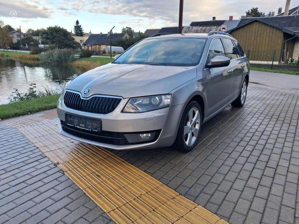 Skoda Octavia 2014 in Raseiniai on AUTOMOTO.COM.LV Grey Skoda Octavia 2014 in Raseiniai, with an engine capacity of 1.20 L and mileage of 176 thousand km for 4200 €, photo 1 on AUTOMOTO.COM.LV