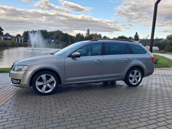 Skoda Octavia 2014 in Raseiniai on AUTOMOTO.COM.LV Grey Skoda Octavia 2014 in Raseiniai, with an engine capacity of 1.20 L and mileage of 176 thousand km for 4200 €, photo 4 on AUTOMOTO.COM.LV