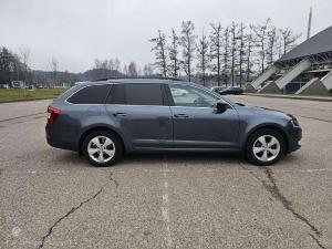 Grey Skoda Octavia 2015 in Vilnius, with an engine capacity of 1.60 L and mileage of 218 thousand km for 8200 €, photo 5 on AUTOMOTO.COM.LV