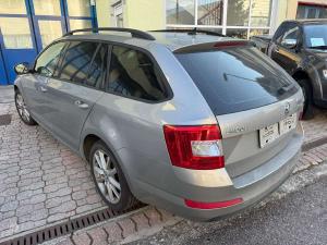 Grey Skoda Octavia 2015 in Kaunas, with an engine capacity of 2.00 L and mileage of 200 thousand km for 7500 €, photo 4 on AUTOMOTO.COM.LV