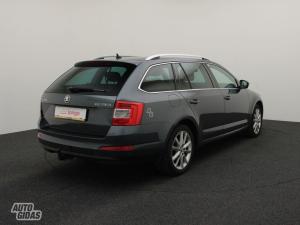 Grey Skoda Octavia 2015 in Vilnius, with an engine capacity of 1.60 L and mileage of 192 thousand km for 8099 €, photo 8 on AUTOMOTO.COM.LV