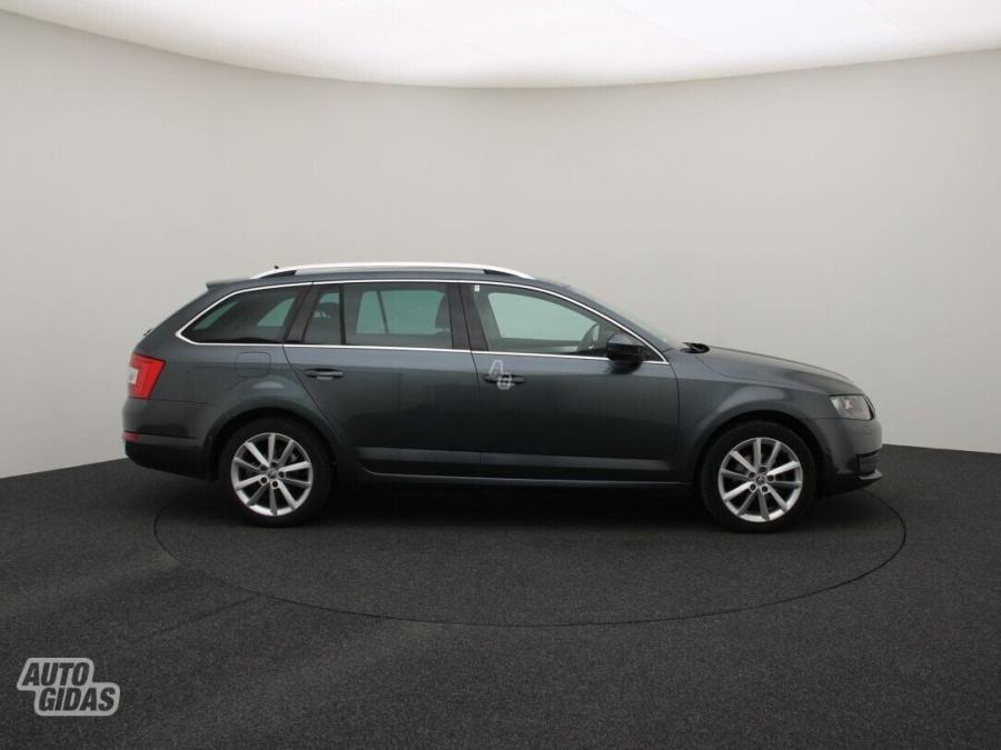 Grey Skoda Octavia 2015 in Vilnius, with an engine capacity of 1.60 L and mileage of 192 thousand km for 8099 €, photo 9 on AUTOMOTO.COM.LV