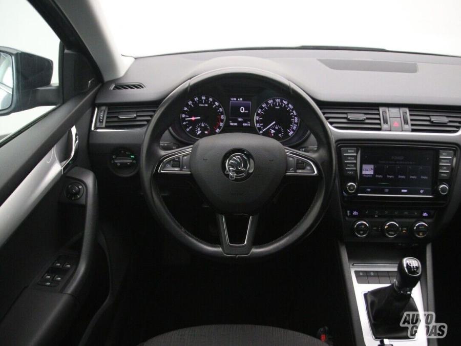 Grey Skoda Octavia 2015 in Vilnius, with an engine capacity of 1.60 L and mileage of 192 thousand km for 8099 €, photo 17 on AUTOMOTO.COM.LV