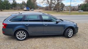 Grey Skoda Octavia 2015 in Vilnius, with an engine capacity of 1.60 L and mileage of 355 thousand km for 4950 €, photo 4 on AUTOMOTO.COM.LV