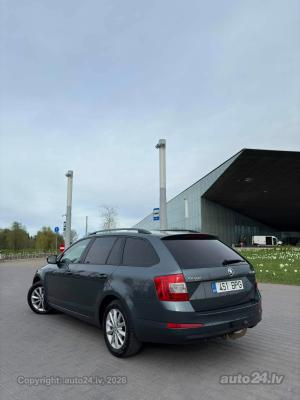 Pelēks Skoda Octavia 2015 Tartu, ar dzinēja tilpumu 1.60 L un nobraukumu 350 tūkst. km par 5900 €, foto  vietnē AUTOMOTO.COM.LV