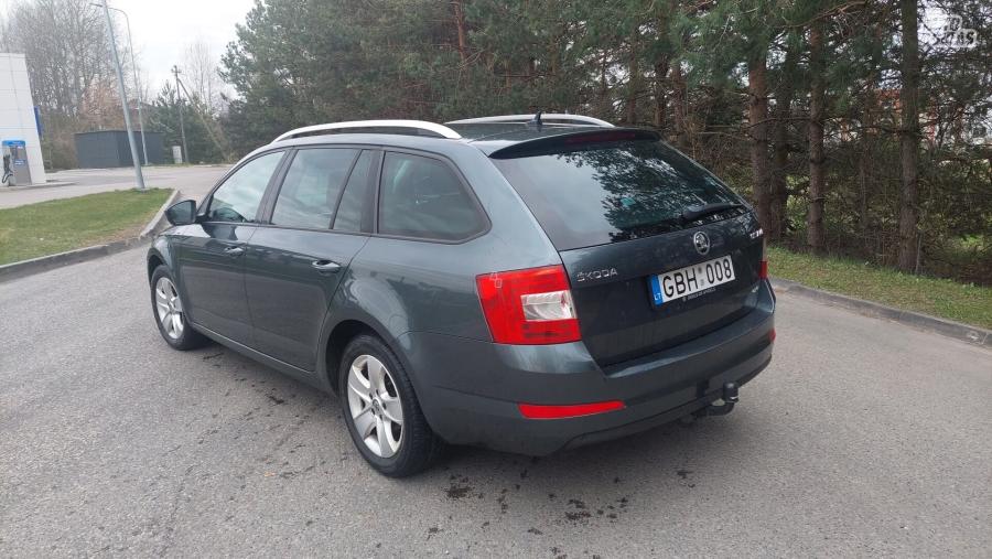 Pelēks Skoda Octavia 2015 Zarasai, ar dzinēja tilpumu 1.60 L un nobraukumu 336 tūkst. km par 4700 €, foto 8 vietnē AUTOMOTO.COM.LV