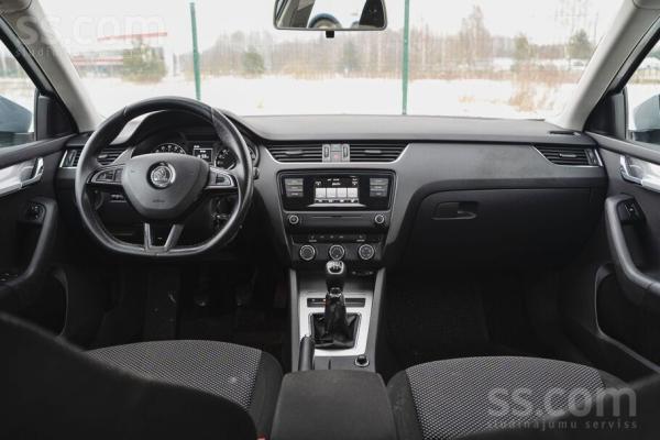 Pelēks Skoda Octavia 2015 Rīga, ar dzinēja tilpumu 1.60 L un nobraukumu 0 tūkst. km par 5990 €, foto 10 vietnē AUTOMOTO.COM.LV