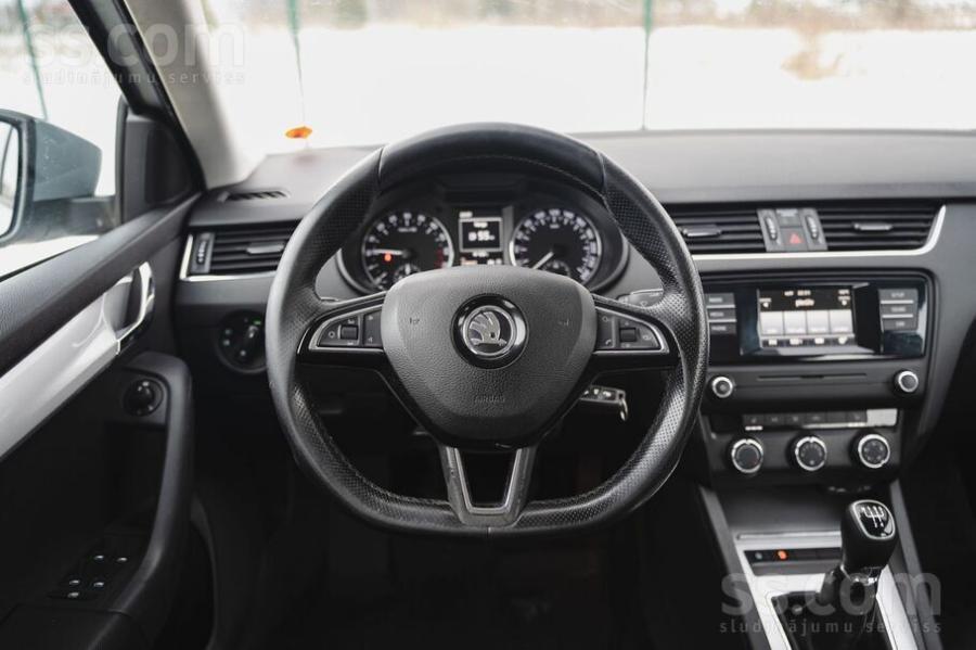 Grey Skoda Octavia 2015 in Riga, with an engine capacity of 1.60 L and mileage of 0 thousand km for 5990 €, photo 16 on AUTOMOTO.COM.LV