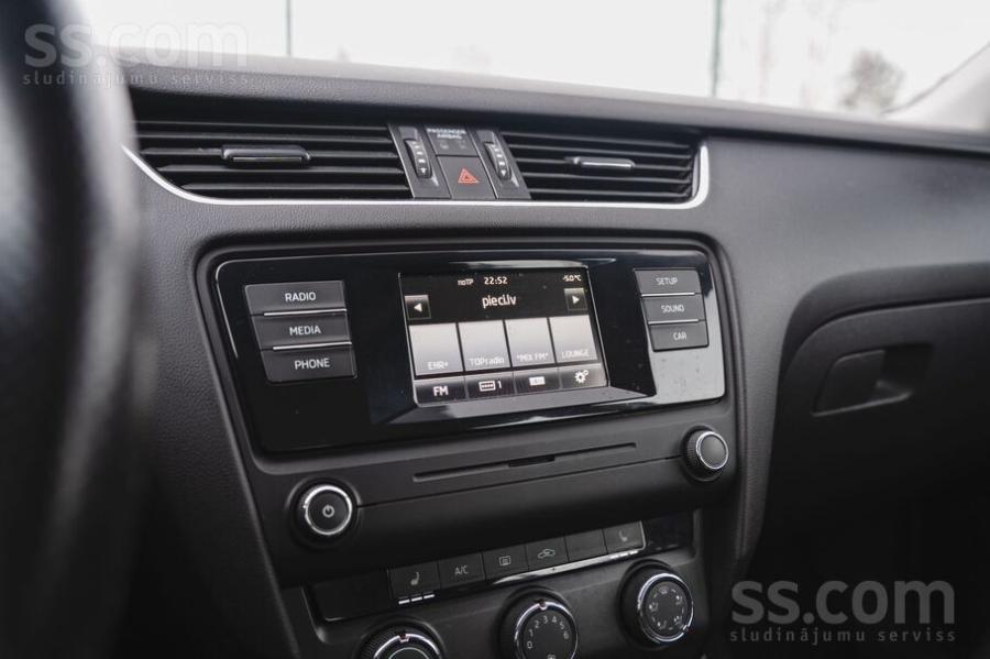 Grey Skoda Octavia 2015 in Riga, with an engine capacity of 1.60 L and mileage of 0 thousand km for 5990 €, photo 20 on AUTOMOTO.COM.LV