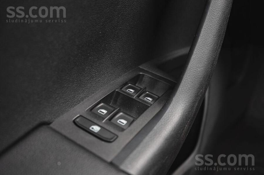 Grey Skoda Octavia 2015 in Riga, with an engine capacity of 1.60 L and mileage of 0 thousand km for 5990 €, photo 26 on AUTOMOTO.COM.LV