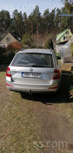 Pelēks Skoda Octavia 2015 Jūrmala, ar dzinēja tilpumu 2.00 L un nobraukumu 203 tūkst. km par 7000 €, foto 3 vietnē AUTOMOTO.COM.LV