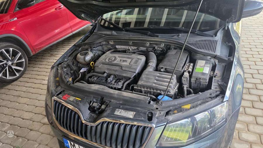 Grey Skoda Octavia 2015 in Vilnius, with an engine capacity of 1.80 L and mileage of 173 thousand km for 7500 €, photo 9 on AUTOMOTO.COM.LV