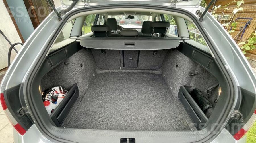 Pelēks Skoda Octavia 2015 Jūrmala, ar dzinēja tilpumu 1.60 L un nobraukumu 380 tūkst. km par 4300 €, foto 5 vietnē AUTOMOTO.COM.LV