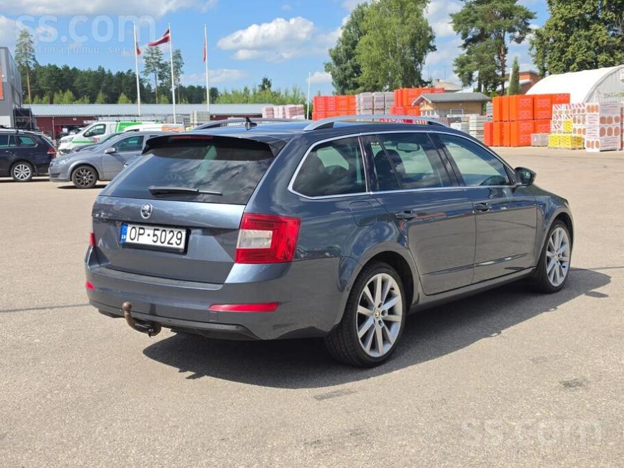 Grey Skoda Octavia 2015 in Valmiera, with an engine capacity of 2.00 L and mileage of 0 thousand km for 9800 €, photo 4 on AUTOMOTO.COM.LV