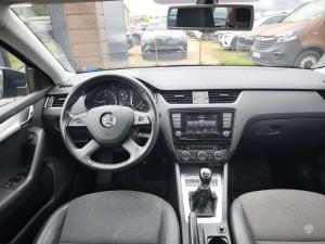 Grey Skoda Octavia 2015 in Vilnius, with an engine capacity of 2.00 L and mileage of 251 thousand km for 7950 €, photo 12 on AUTOMOTO.COM.LV