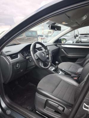 Grey Skoda Octavia 2015 in Vilnius, with an engine capacity of 2.00 L and mileage of 251 thousand km for 7950 €, photo 15 on AUTOMOTO.COM.LV