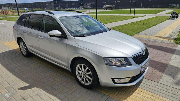 Grey Skoda Octavia 2015 in Kaunas, with an engine capacity of 1.60 L and mileage of 204 thousand km for 6999 €, photo 3 on AUTOMOTO.COM.LV