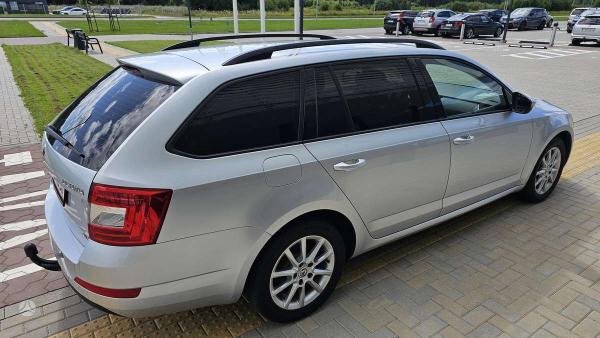 Grey Skoda Octavia 2015 in Kaunas, with an engine capacity of 1.60 L and mileage of 204 thousand km for 6999 €, photo 6 on AUTOMOTO.COM.LV